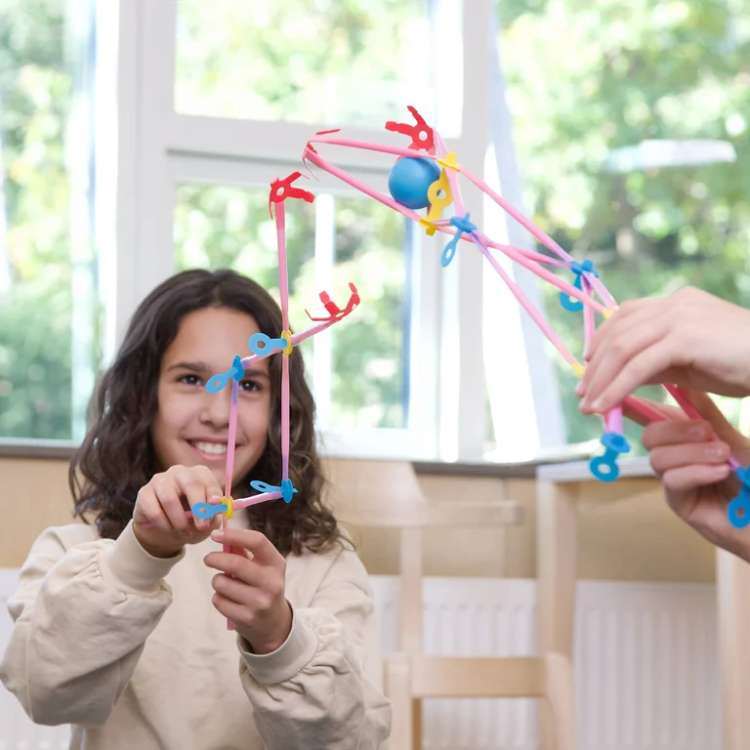 STEAM Starter Kit by Strawbees | Hands-On STEM for Beginners